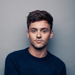 Tom Daley Height - CelebsHeight.org