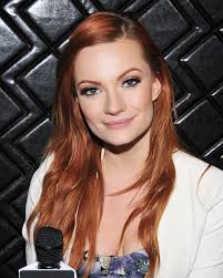 Caitlin O'Connor Height - CelebsHeight.org