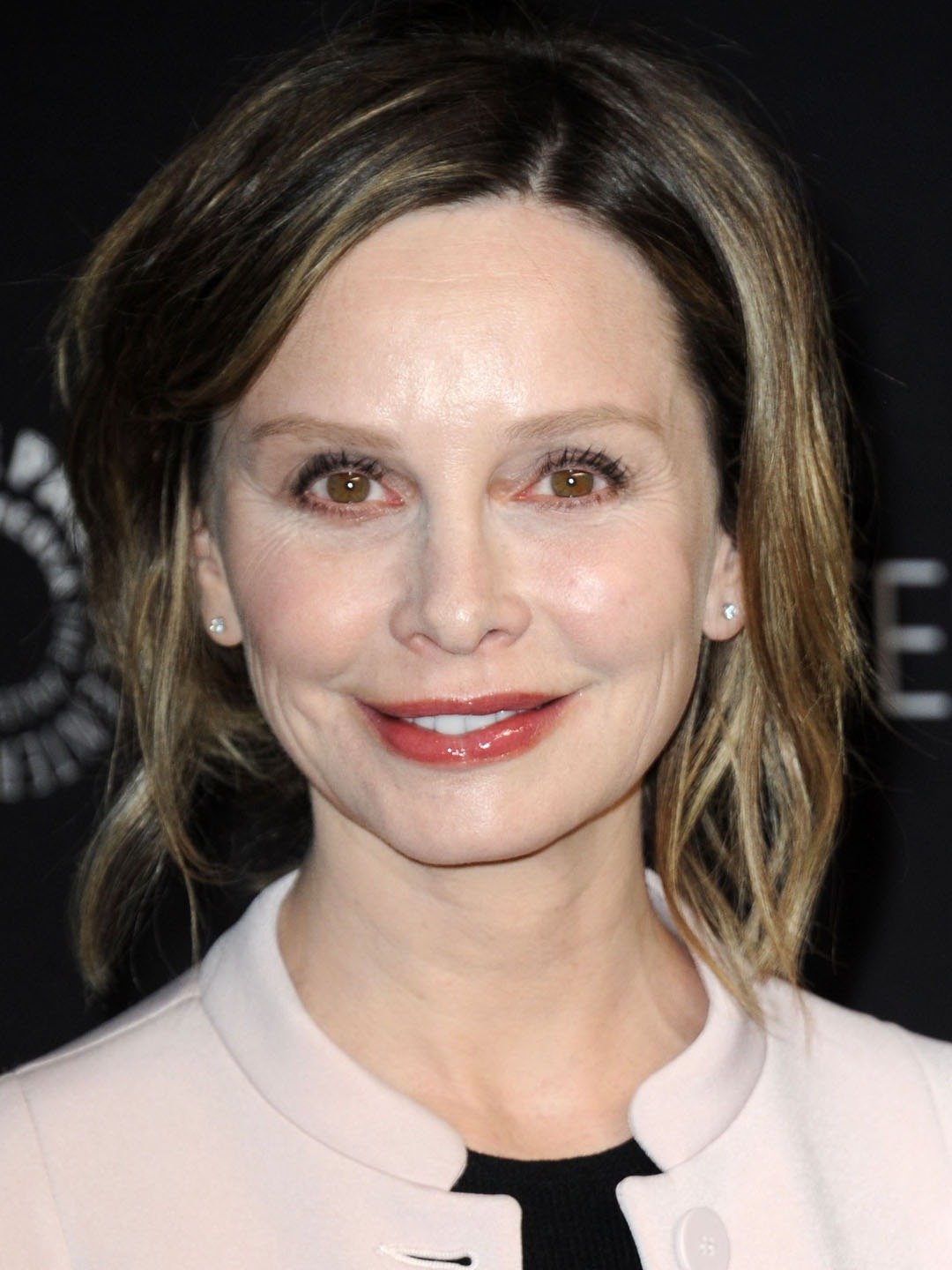 Ally McBeal Heights - CelebsHeight.org