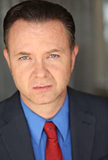 Shortest Celebrities Starting With R Heights - CelebsHeight.org