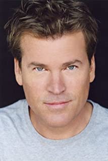 Stephen Dunham Height - CelebsHeight.org