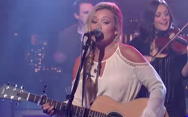 Shortest Country Music Singers Heights - CelebsHeight.org