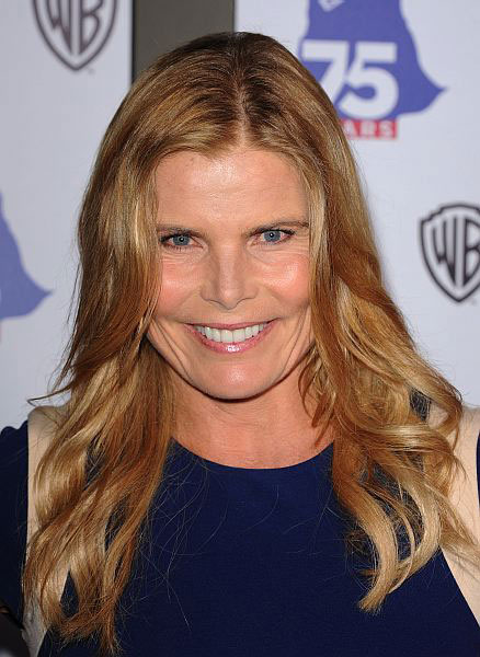 Mariel Hemingway Height - CelebsHeight.org