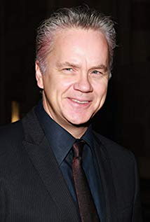 Tim Robbins Height - CelebsHeight.org