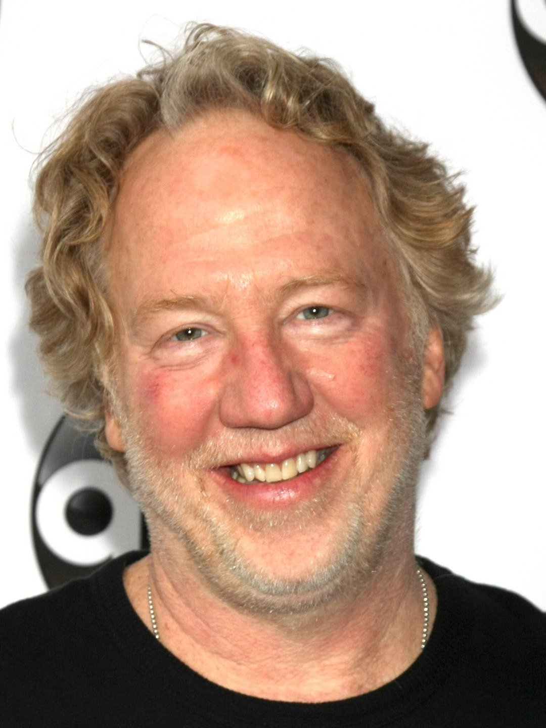 Timothy Busfield Height - CelebsHeight.org